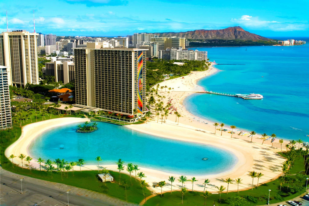 A 3-Night Honolulu Vacation Where Elvis Filmed Blue Hawaii 💙 🎙️ ...