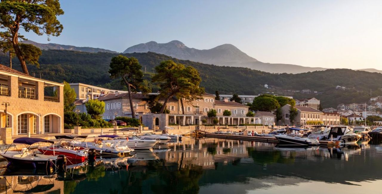 HolidayPirates | Cheap Hand-Picked Holiday Deals 2024 | Page 2