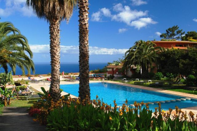 Cheap Package Holidays Deals 2021/22 | HolidayPirates