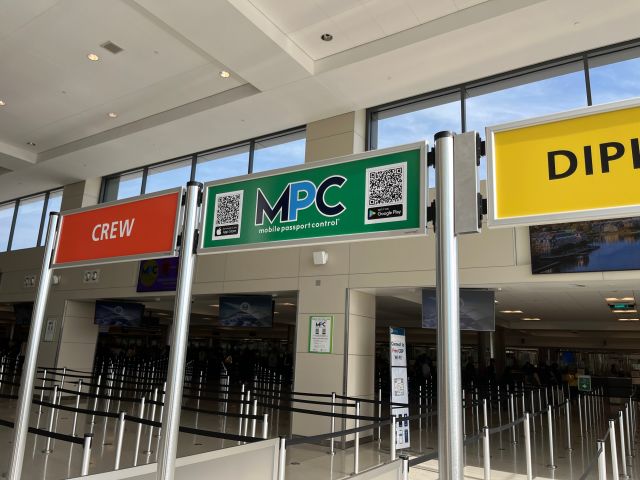 This Free App Helps You Skip Long Customs Lines | TravelPirates