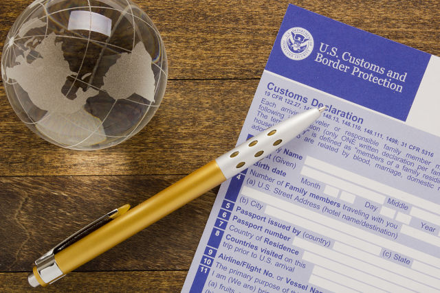 This Free App Helps You Skip Long Customs Lines | TravelPirates