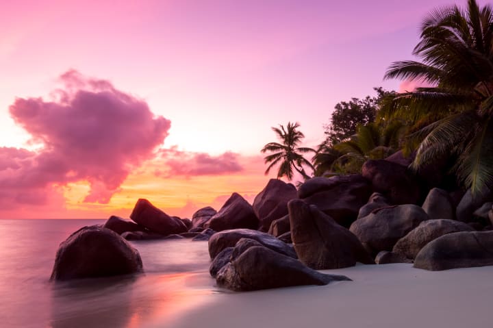 Hot Destinations for October Holidays | HolidayPirates