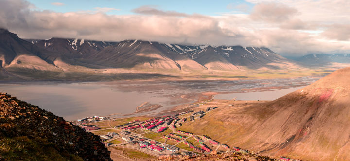 Unseen Rates for Flights to Svalbard, Norway | TravelPirates