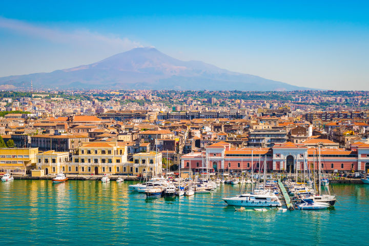 Flights to Catania: Money-saving deals for your holiday