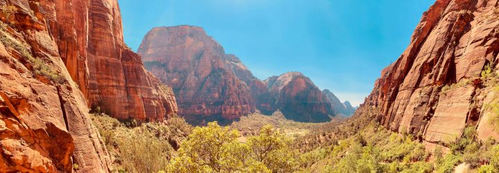 Visit Zion & Bryce Canyon National Parks with cheap flights to Vegas 🏞️