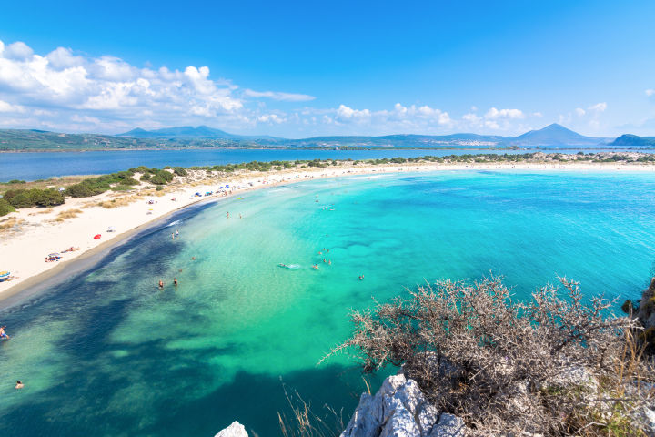 L'automne face à la mer en Grèce 💙