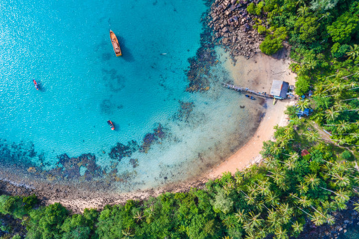 Vivi la magia di Zanzibar, tra mare turchese e cultura swahili