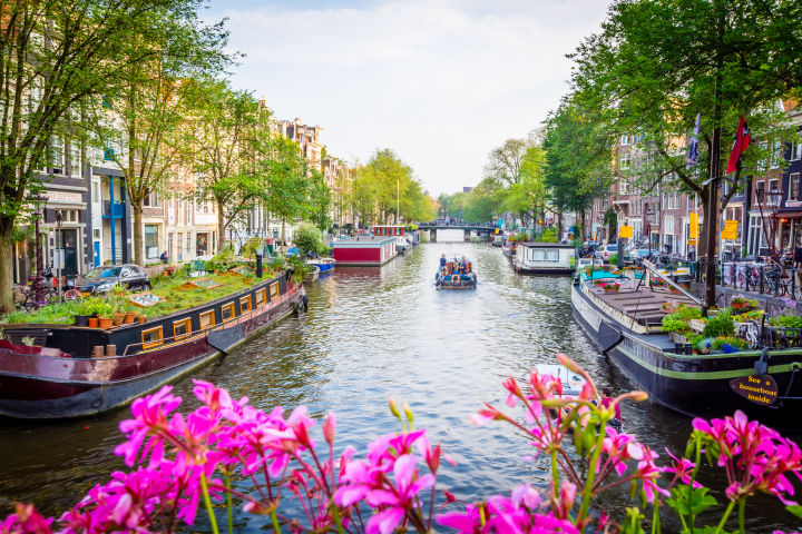 BARGAIN 😍 2-night mini-cruise to Amsterdam 🇳🇱🛳️