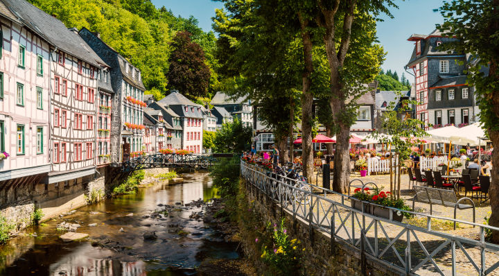 Mini-break to Monschau, Germany under £90 🇩🇪