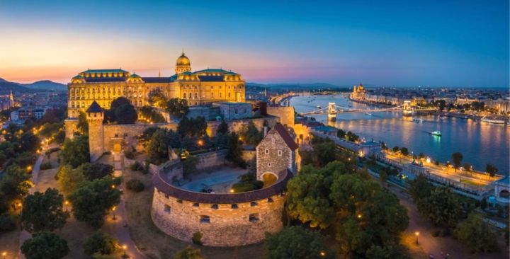 Urlaub in Ungarn: Plattensee, Puszta und Thermalbäder