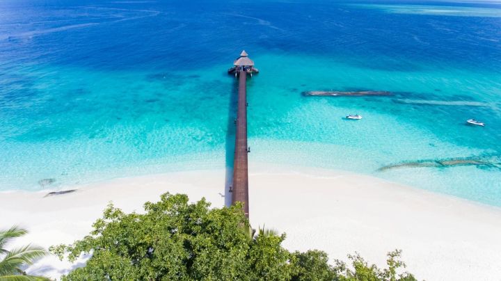 Reethi Beach Resort | Strandurlaub auf den Malediven