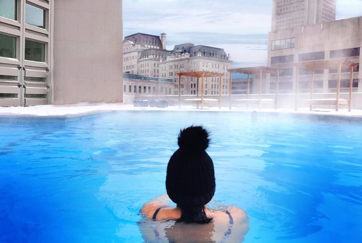 This Hilton Hotel in Quebec City Has a Heated Rooftop Pool ️ 🩱 ...