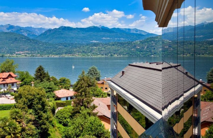 TOP 4* Hotel direkt am Lago Maggiore