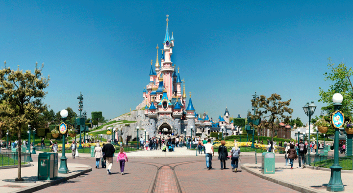 Weekendarrangement in het luxe Grand Magic Hotel in Disneyland Paris ...