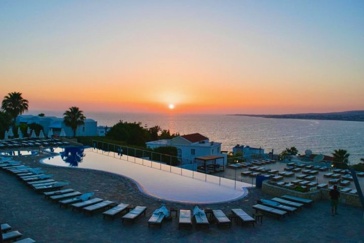 Affordable Stylish Cyprus Vacation | TravelPirates