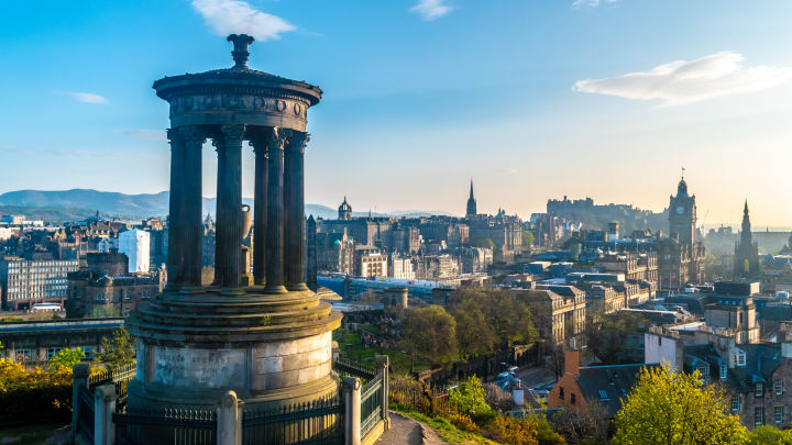 Voordelig naar het bijzondere Edinburgh | VakantiePiraten