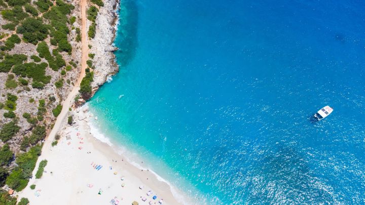 Fly to the Maldives of Europe from the $300s | TravelPirates