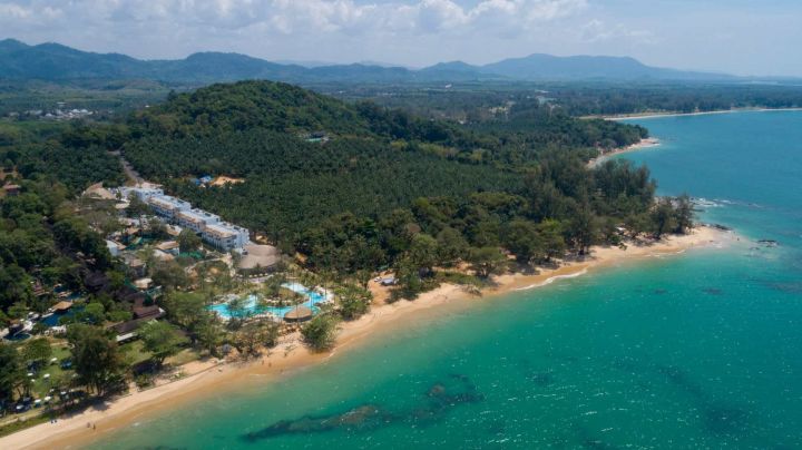 Eden Beach Resort & Spa