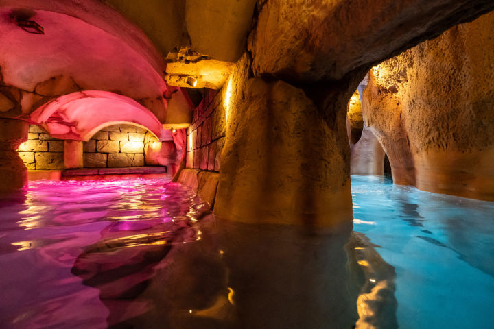 This 4⭐️ castle hotel has its own CAVE spa!