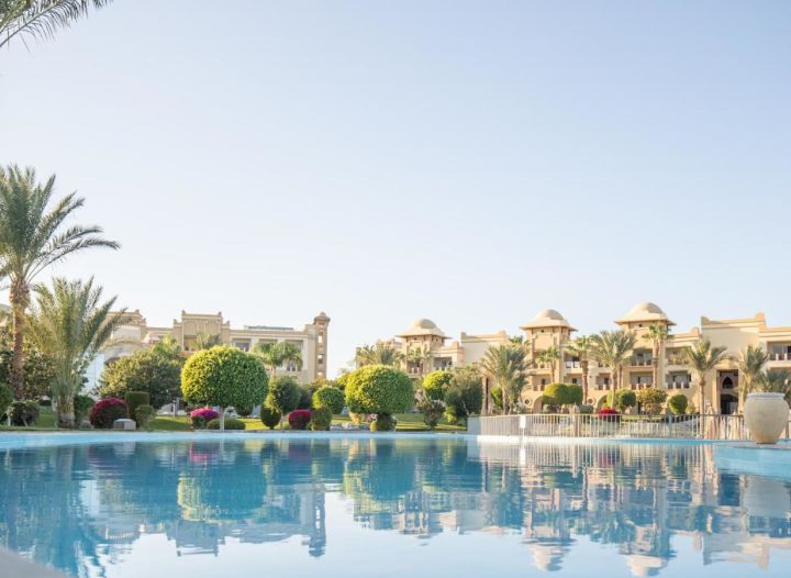 Serenity Alpha Beach | Strandurlaub am roten Meer