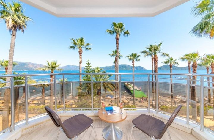A week in a 5⭐️ all-inclusive resort in Marmaris with ️