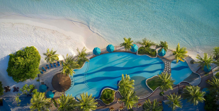 5-star all-inclusive Maldives week with free villa upgrade & flights😍