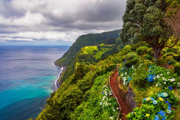 Like Iceland But Warmer... 7-Night Getaway to the Azores 🌋