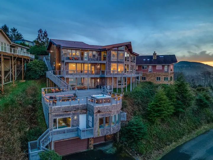 Strandhaus mit Ozeanblick in Oregon 💙 | Urlaubspiraten