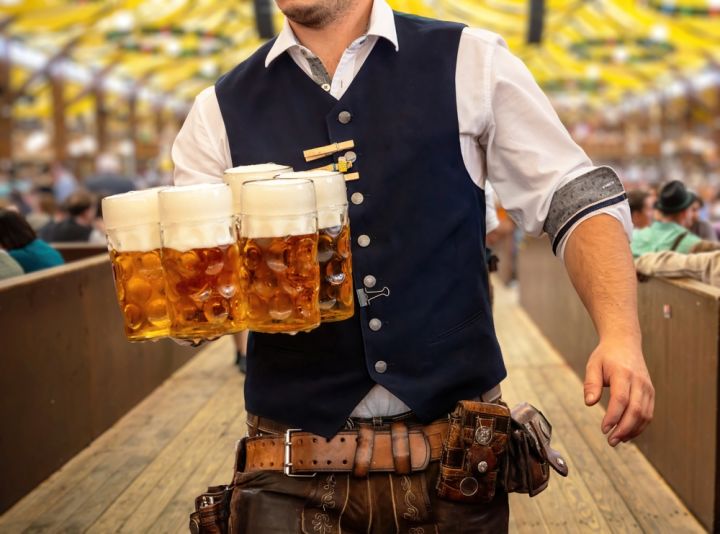 🍺🥨 Brew-tiful Beginnings at Frühlingsfest - 🦋 Munich's Spring Version of Oktoberfest, Minus ...