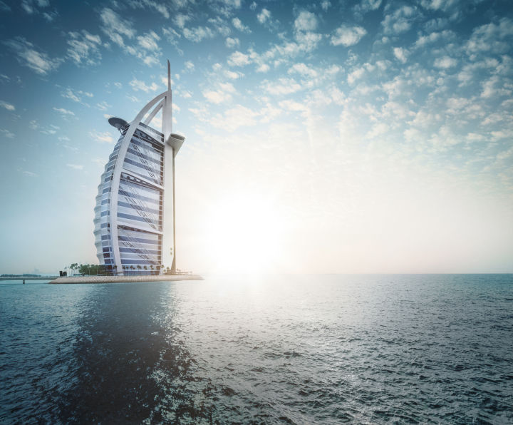 PREMIUM half-board 5⭐️ Dubai break with free upgrades + drinks 💦😍🥂