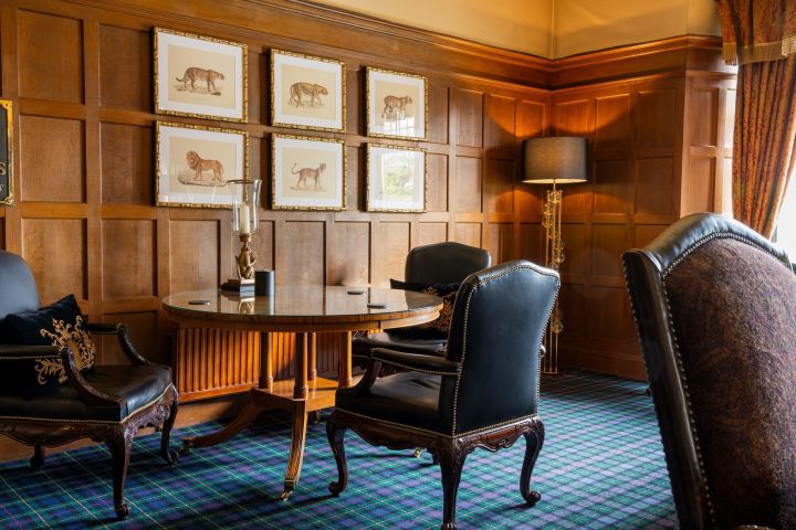 4-Star Scottish Castle, Former Home to the Mackenzie Clan | TravelPirates