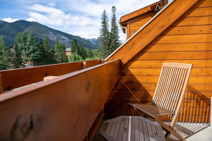 Banff Getaway at Our Favorite Hotel with Cave Pool 🪨🏊