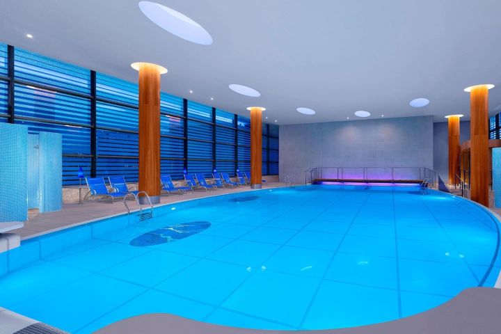 Luxury for less! 5⭐️ Sheraton Edinburgh stay with pool access
