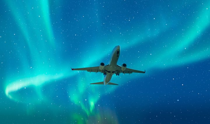 Light Up Your Life with Flights to These Aurora Borealis Destinations 📍🌌