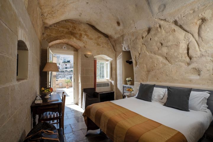 Hotel y spa cueva en Matera con termas romanas 🏺🧖🏻‍♀️