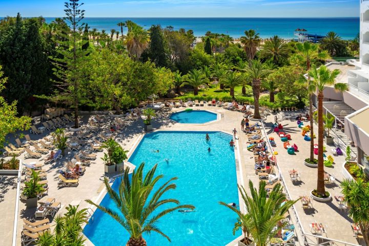 4⭐️ all-inclusive Tunisia holiday by the beach 😍🌴☀️