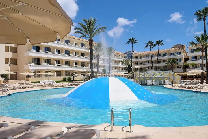 4⭐️ ALL-INCLUSIVE Majorca hotel with waterpark 💦🛝 2 kids can stay FREE‼️