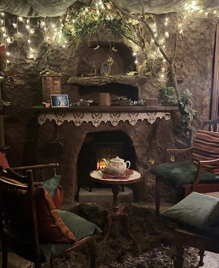 Step through the wardrobe with this magical Narnia stay in Oxfordshire🚪🦁🧙