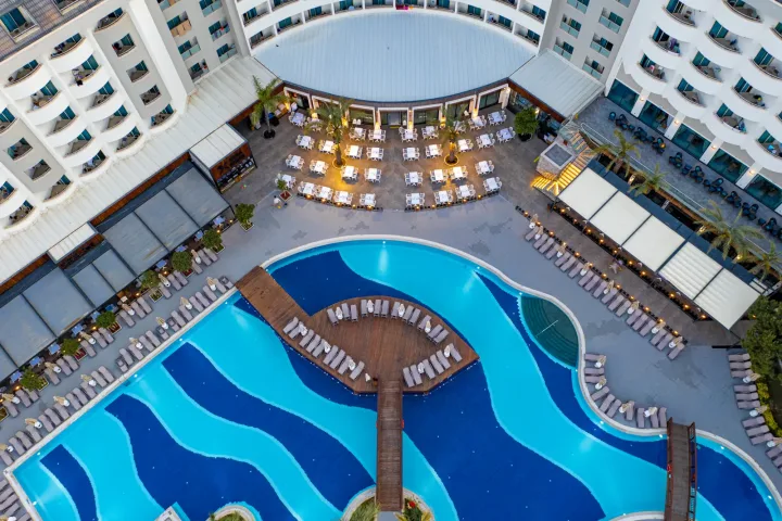 Luxe vakantie in Turkije: 5🌟 Long Beach Resort | VakantiePiraten