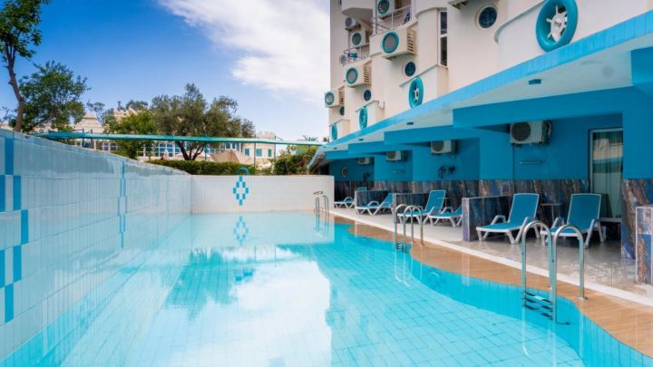 5⭐ Turkey all-inclusive week with swim-up room 💦