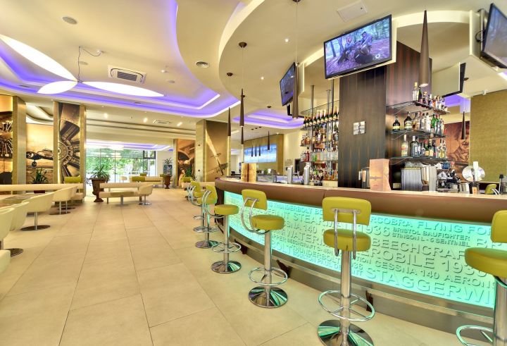 Luxe 5⭐ Bulgaria all-inclusive spring week with rooftop pool