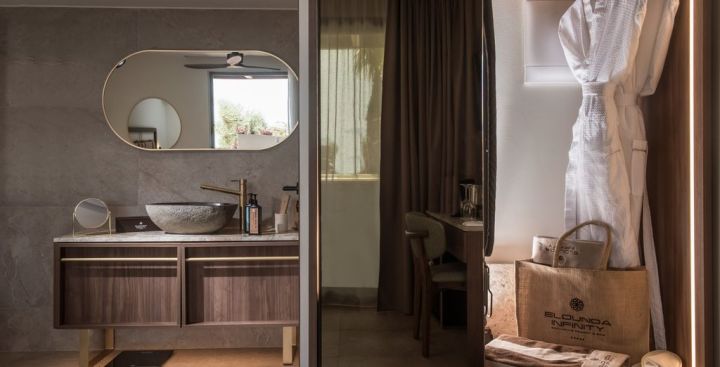 Stunning 5⭐️ adults-only Crete mini-break 🇬🇷 🏝️ 🔞