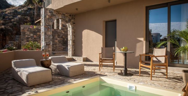 Stunning 5⭐️ adults-only Crete mini-break 🇬🇷 🏝️ 🔞