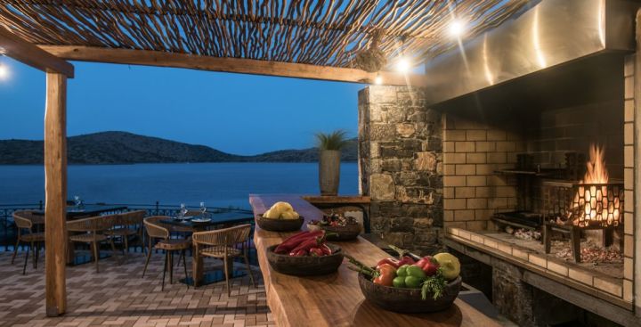 Stunning 5⭐️ adults-only Crete mini-break 🇬🇷 🏝️ 🔞