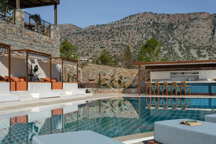 😱 Le plus bel hôtel de Crète à prix Pirate ! 🏴‍☠️🇬🇷