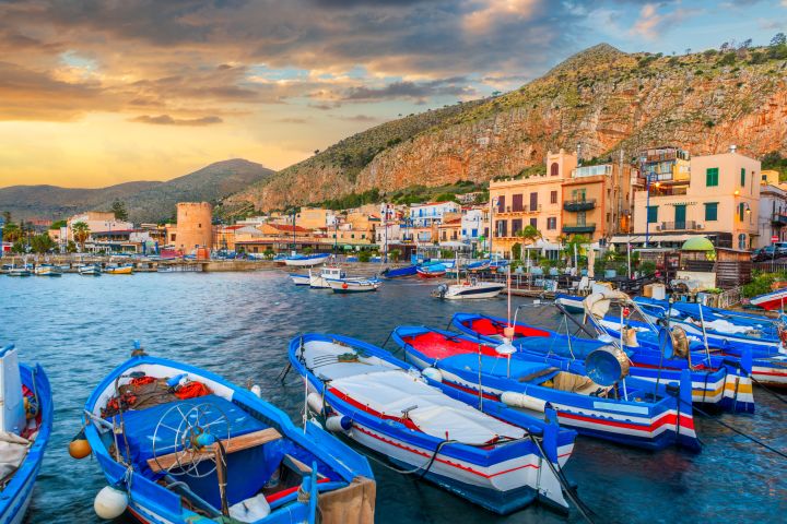 Sicily-ously Good Deals on These Flights to Sicily, Italy ️ 🇮🇹 🏝️
